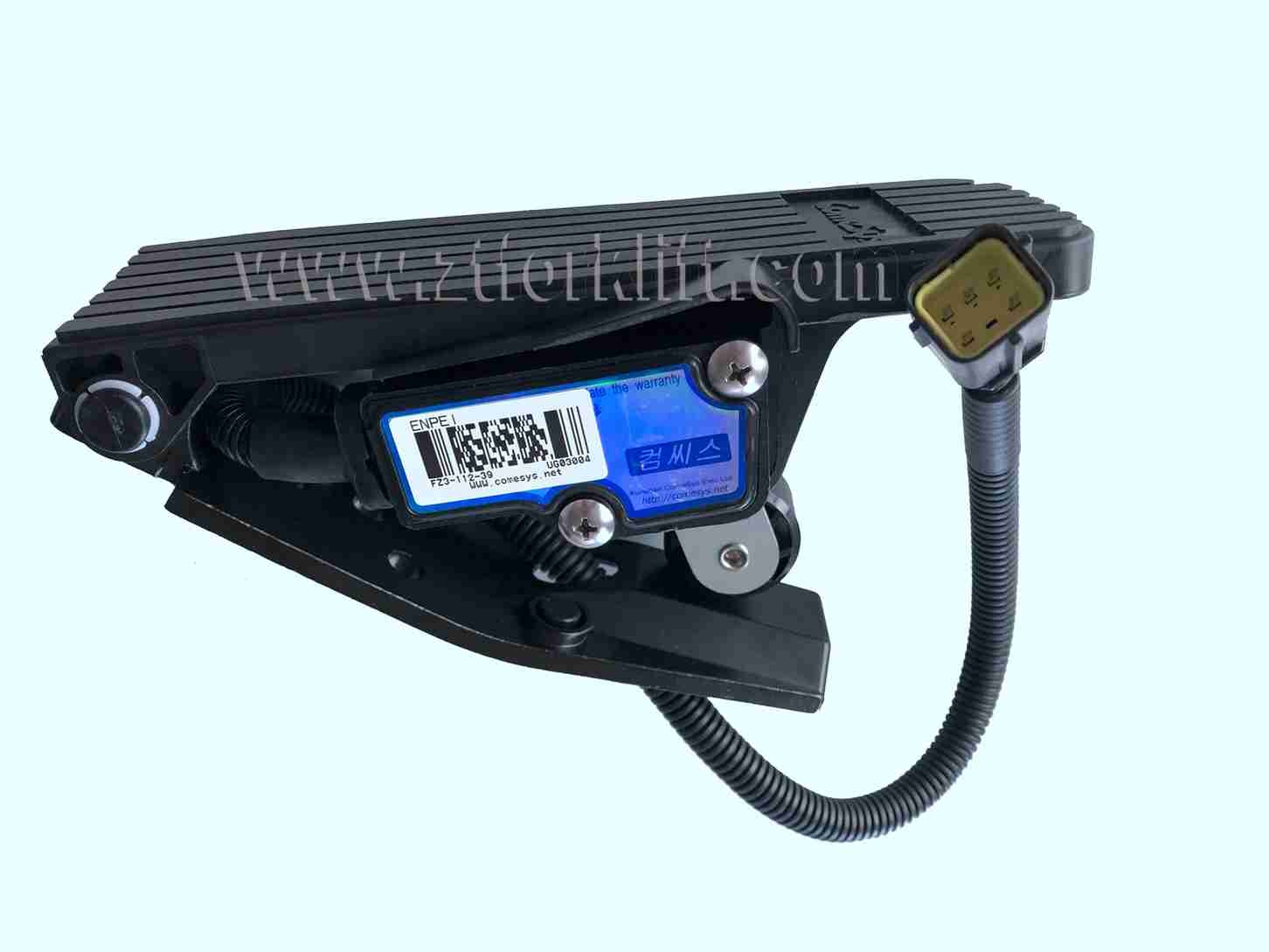 FZ3-112-39 -Forklift Accelerator